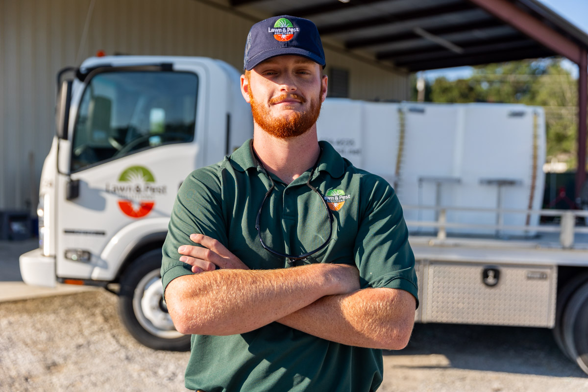 Careers | Lawn & Pest Solutions | Memphis, TN and Northern Mississippi